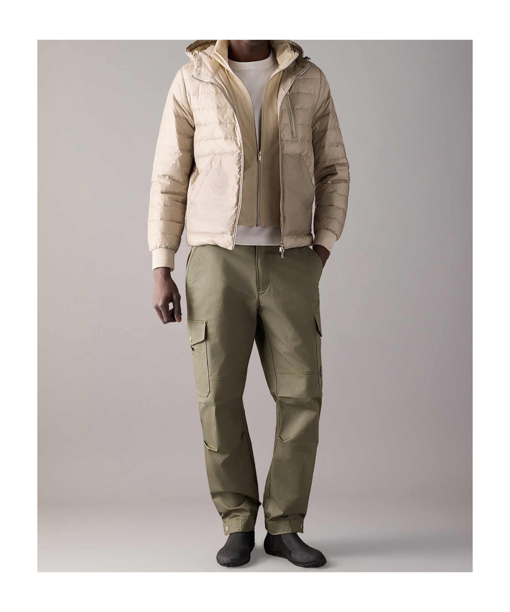 MOOSE KNUCKLES Moose Knuckles Long-Sleeved Down Jacket with Zip Closure and Pockets